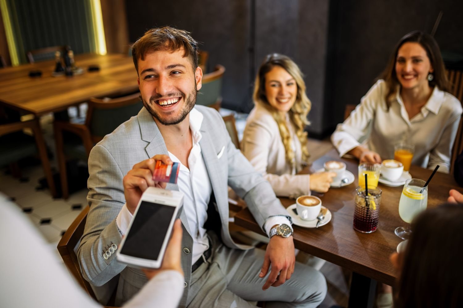9 Money Mistakes You’re Making Without Realizing It, Here’s How They ...